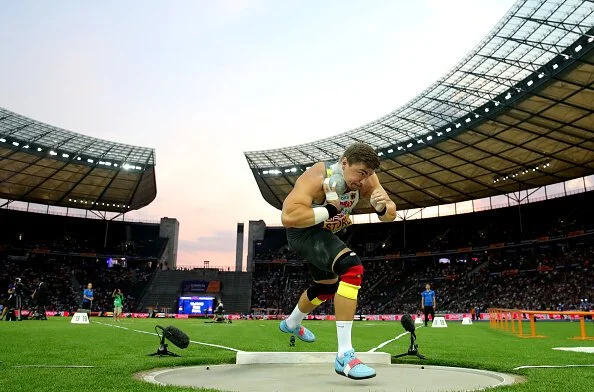 Coaching Aspects of the Shot Put Technique for Young Athletes ...