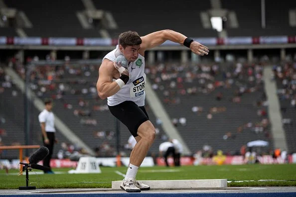Coaching Aspects of the Shot Put Technique for Young Athletes ...