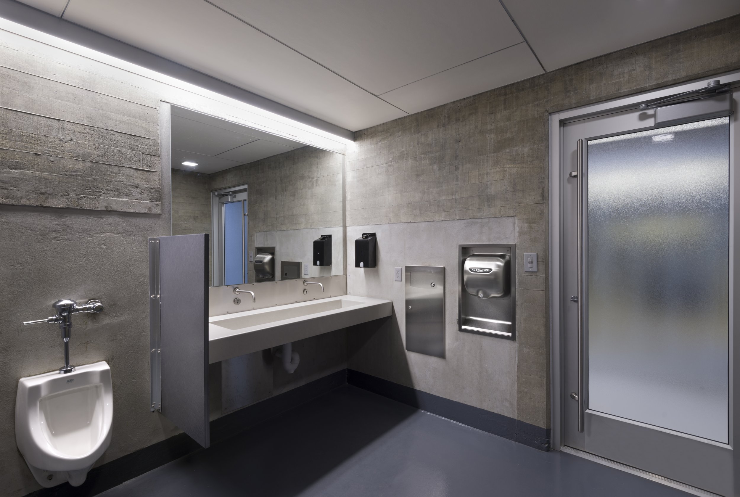 SMEE + BUSBY ARCHITECTS — Market Square Restrooms