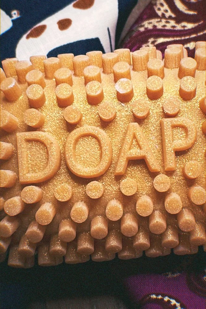 DOAP™, the Original Dough-Soap for bakers. 100% silicone. Cleans sticky ...
