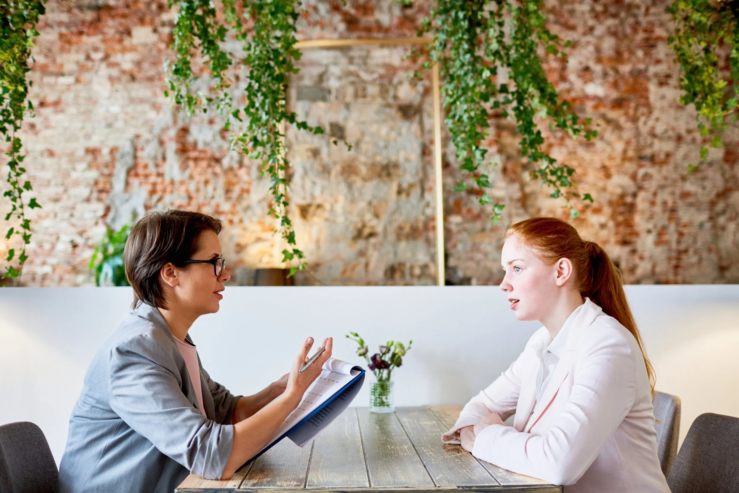 Leadership Essentials - Interview Techniques - Frontline — Axonify ...