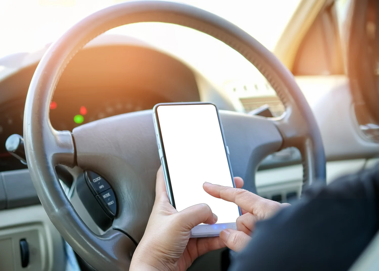 Driver Safety - Distracted Driving Awareness — Axonify Content Marketplace