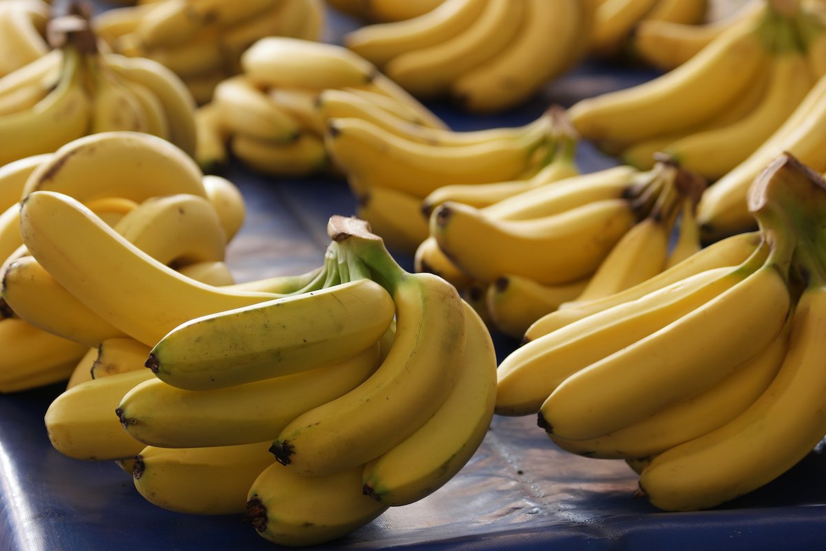 Produce Product Knowledge - Banana Handling 🌎 — Axonify Content Marketplace