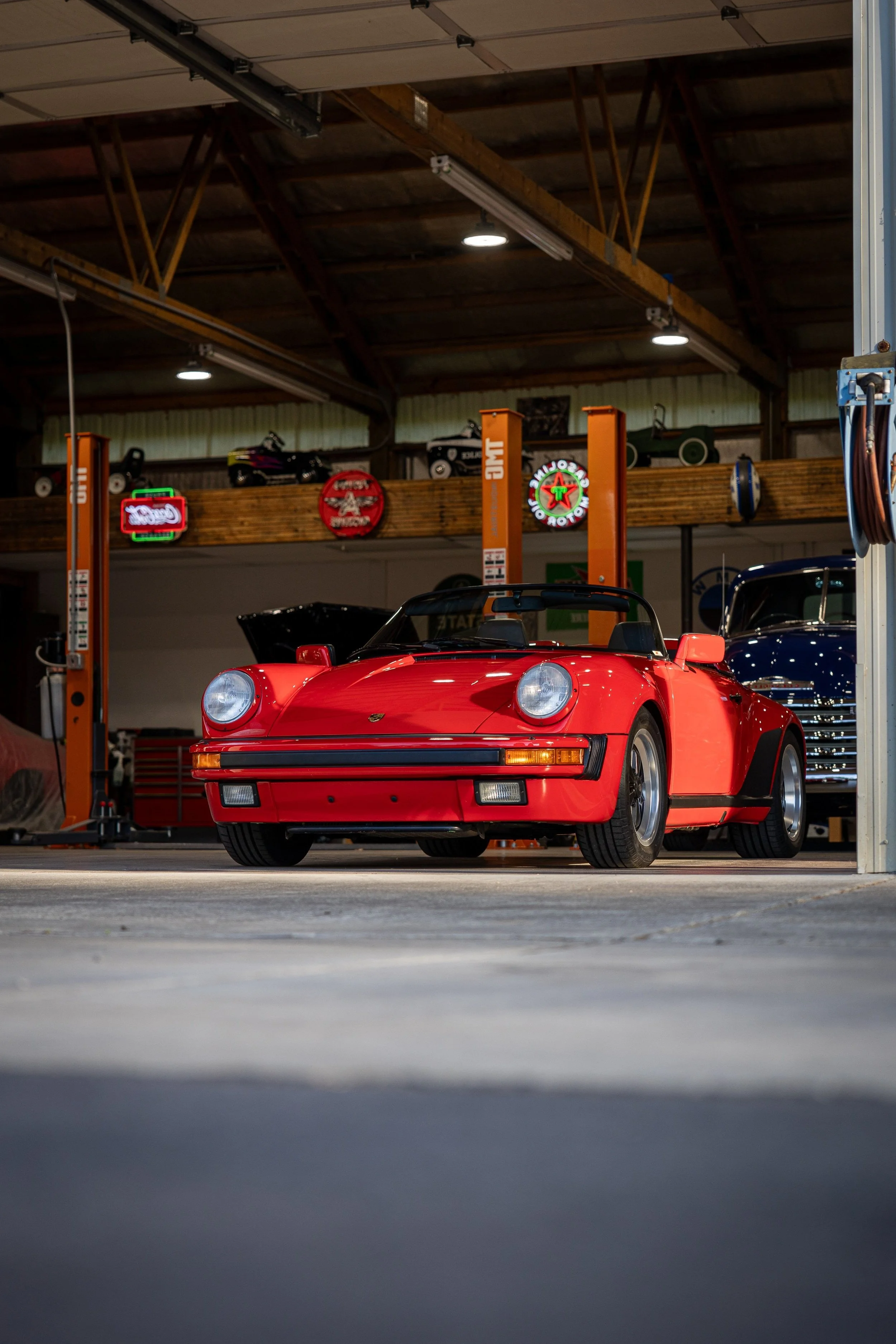 Lucky's Garage Car Storage