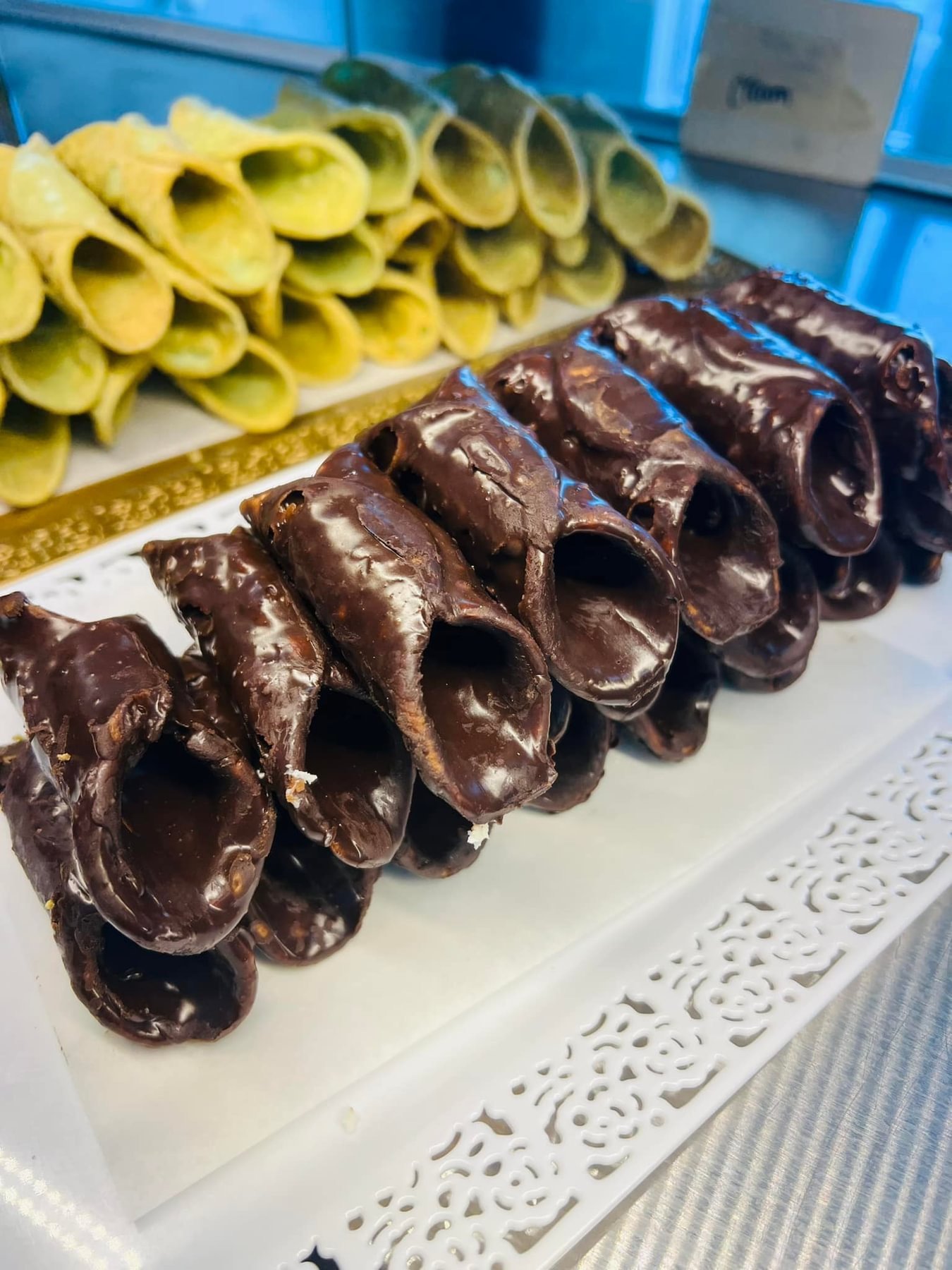 Menu 1 — Holy Cannoli