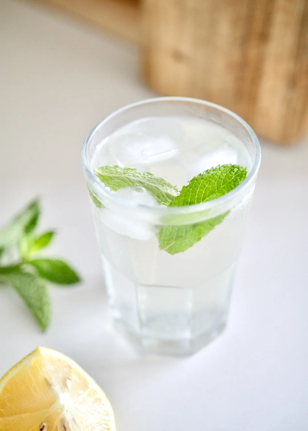 Minty Lemonade — Meghan Livingstone