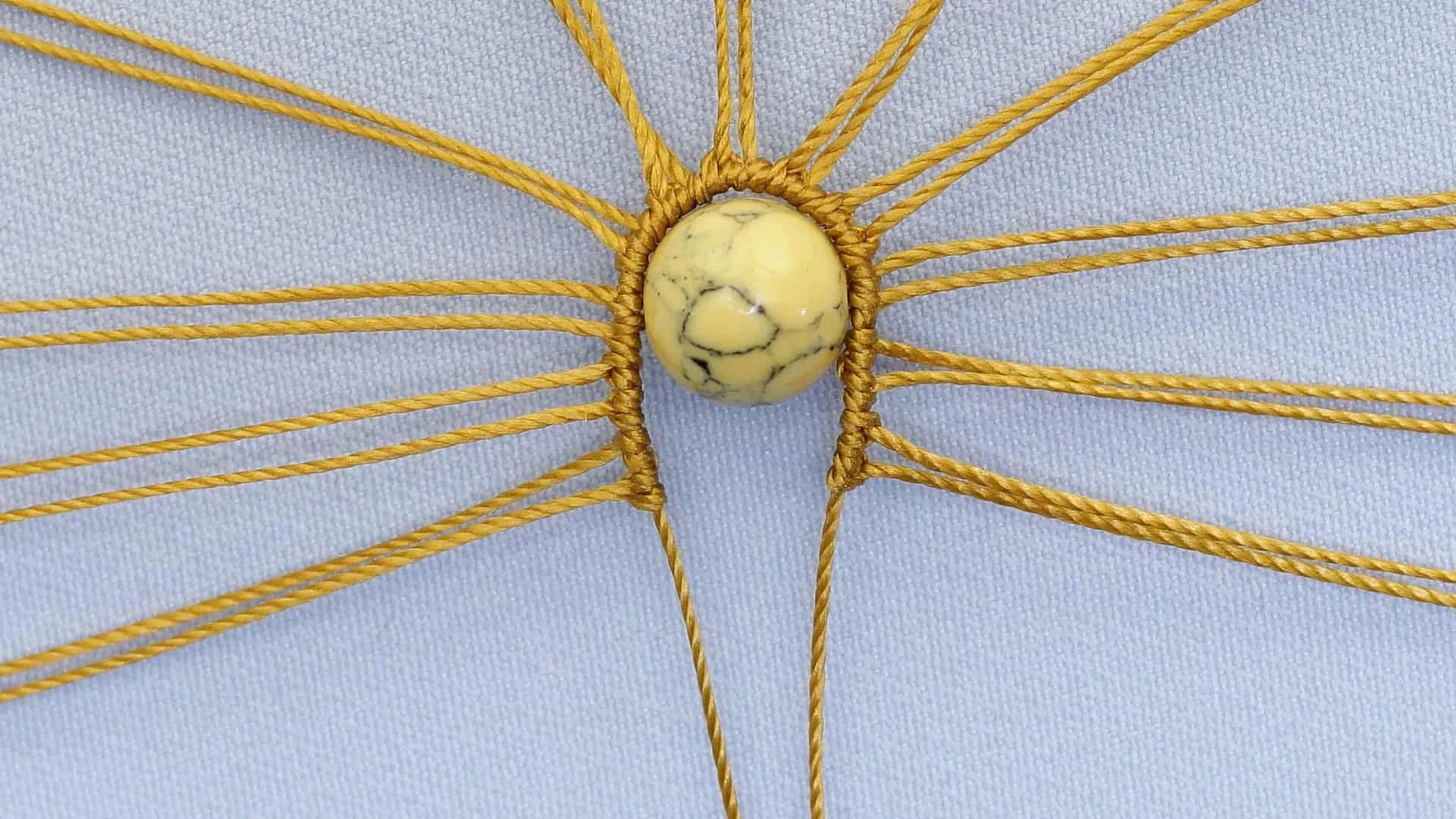 Reverse Lark's Head Knot — EwiMacrame | Micro Macrame