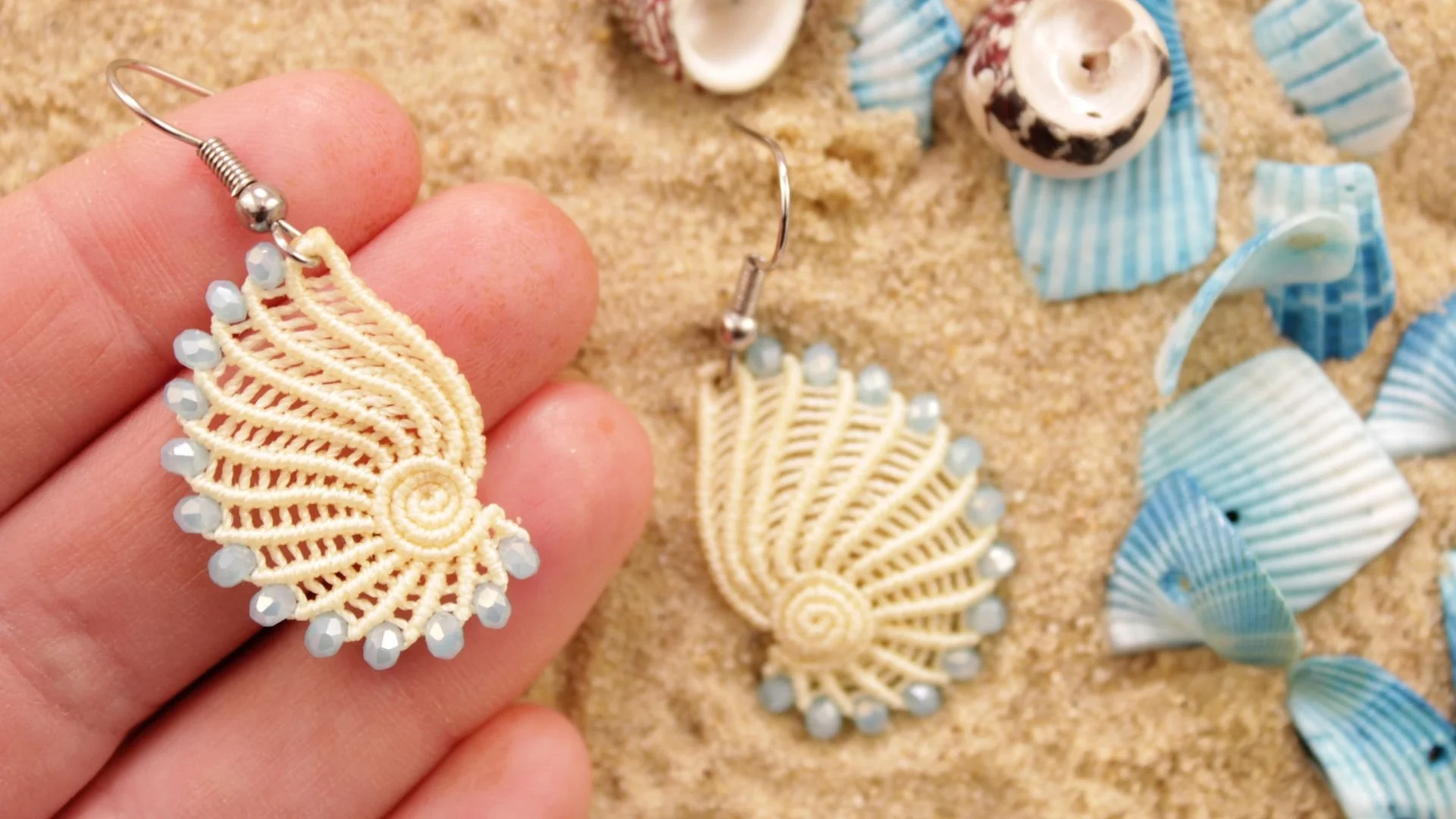 Crafting a Sea Goddess Necklace — EwiMacrame | Micro Macrame