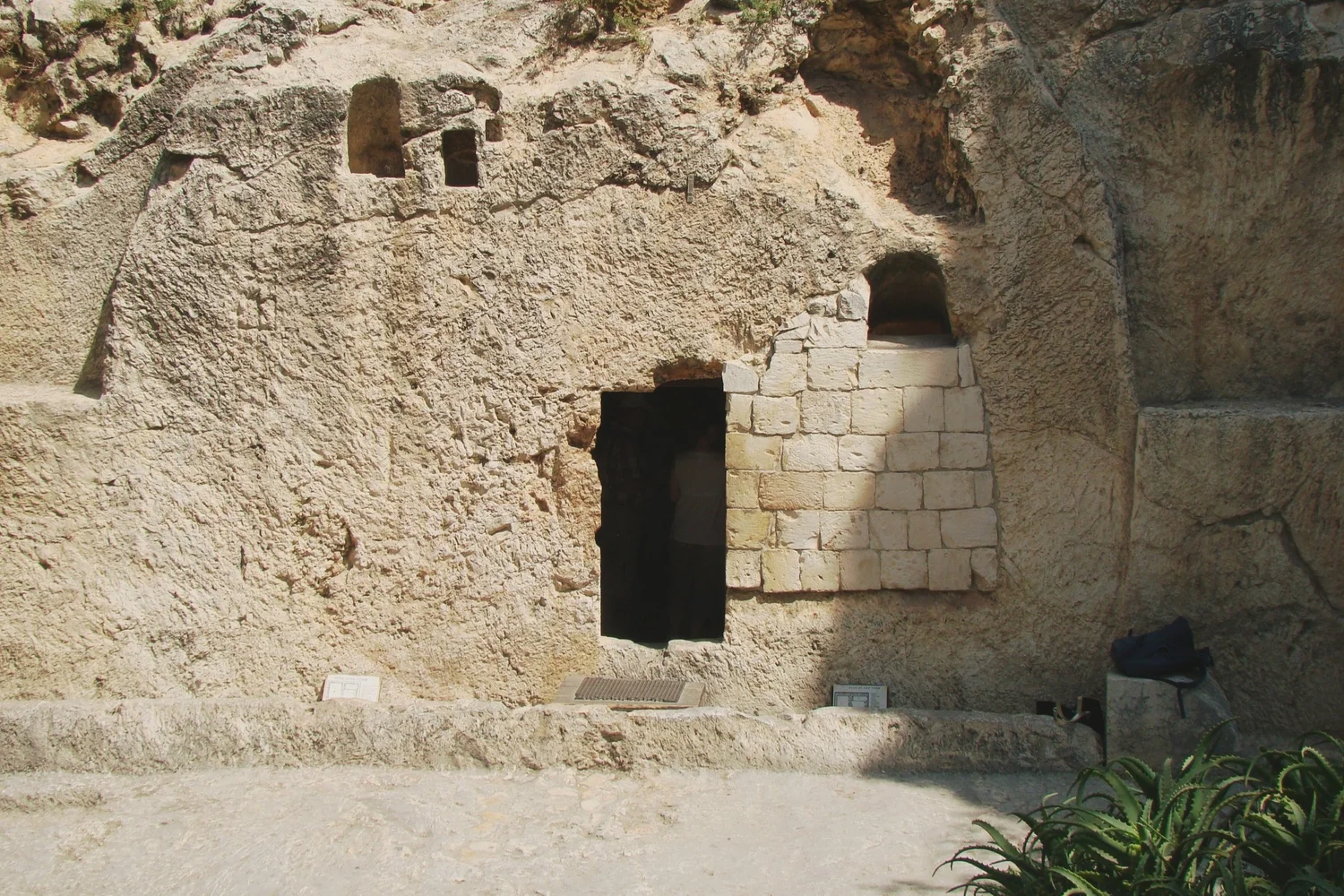 How does the feast of firstfruits connect to the resurrection of Jesus ...
