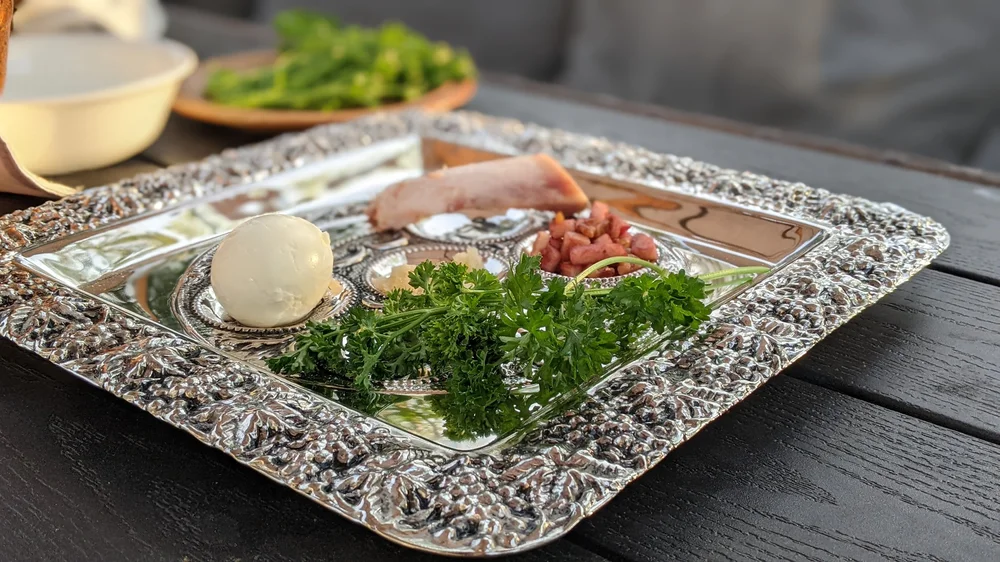What do the four cups of wine represent at Passover? | The Ancient Way