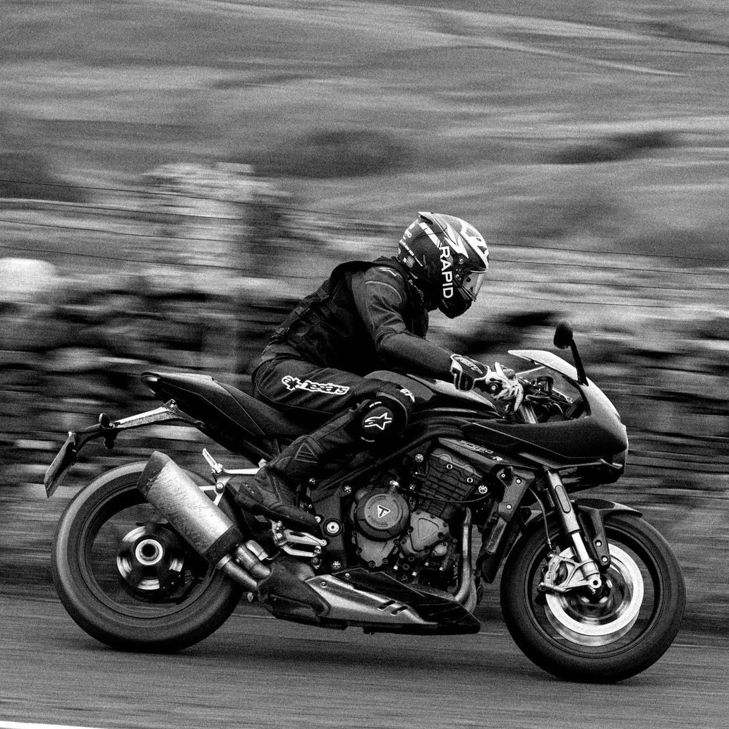 Motorcycle Courses & Coaching for Road Riders | RAPID Training