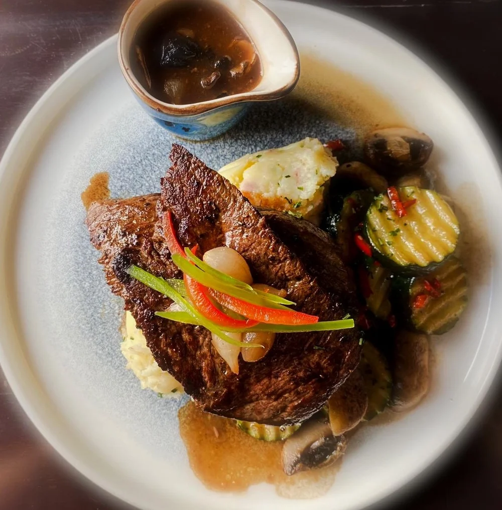 Lunch — Ownies Bar and Bistro