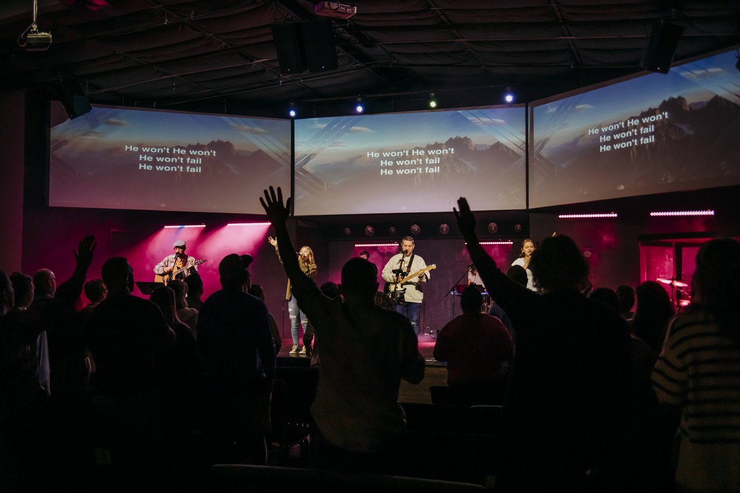 SUNDAYS — Turning Point Church