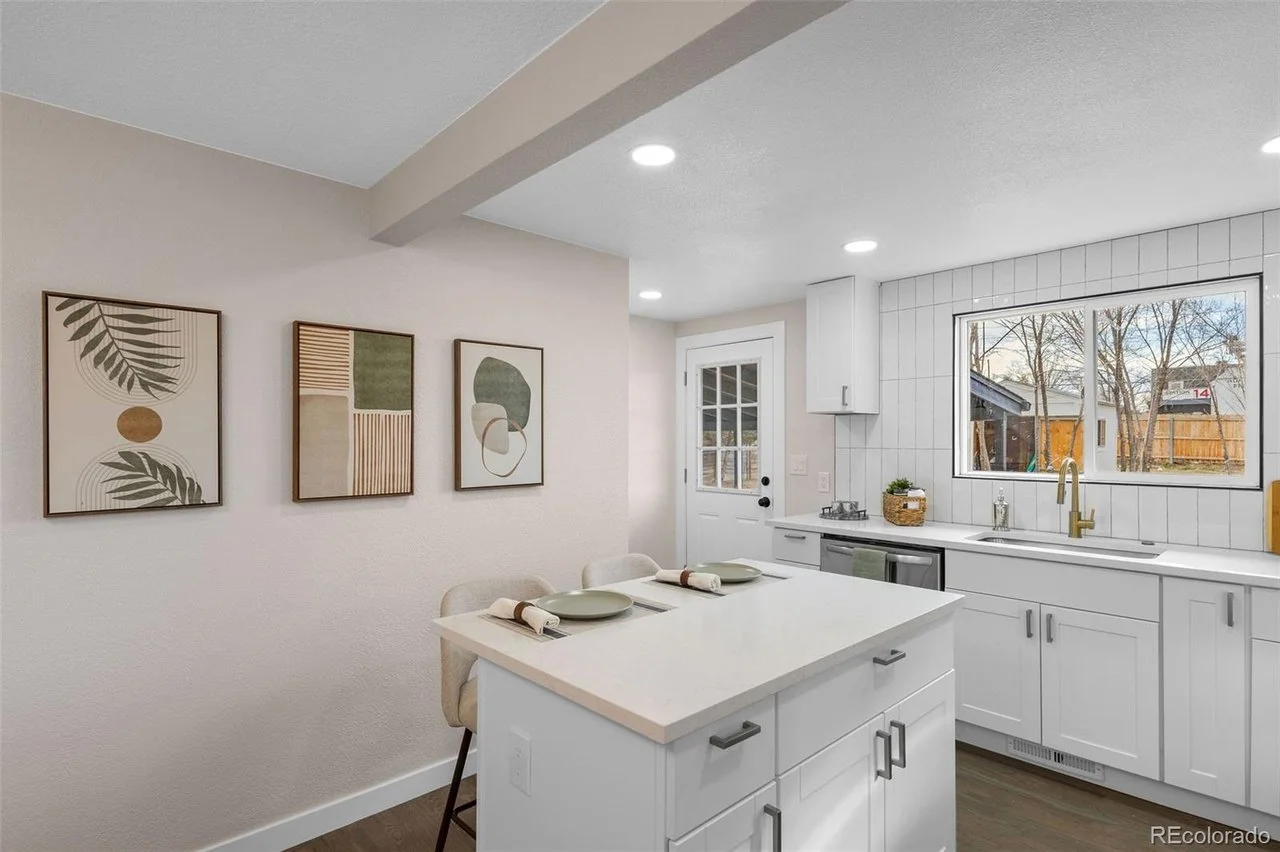 Staging & Interior Design Solutions for Realtors, Investors & More