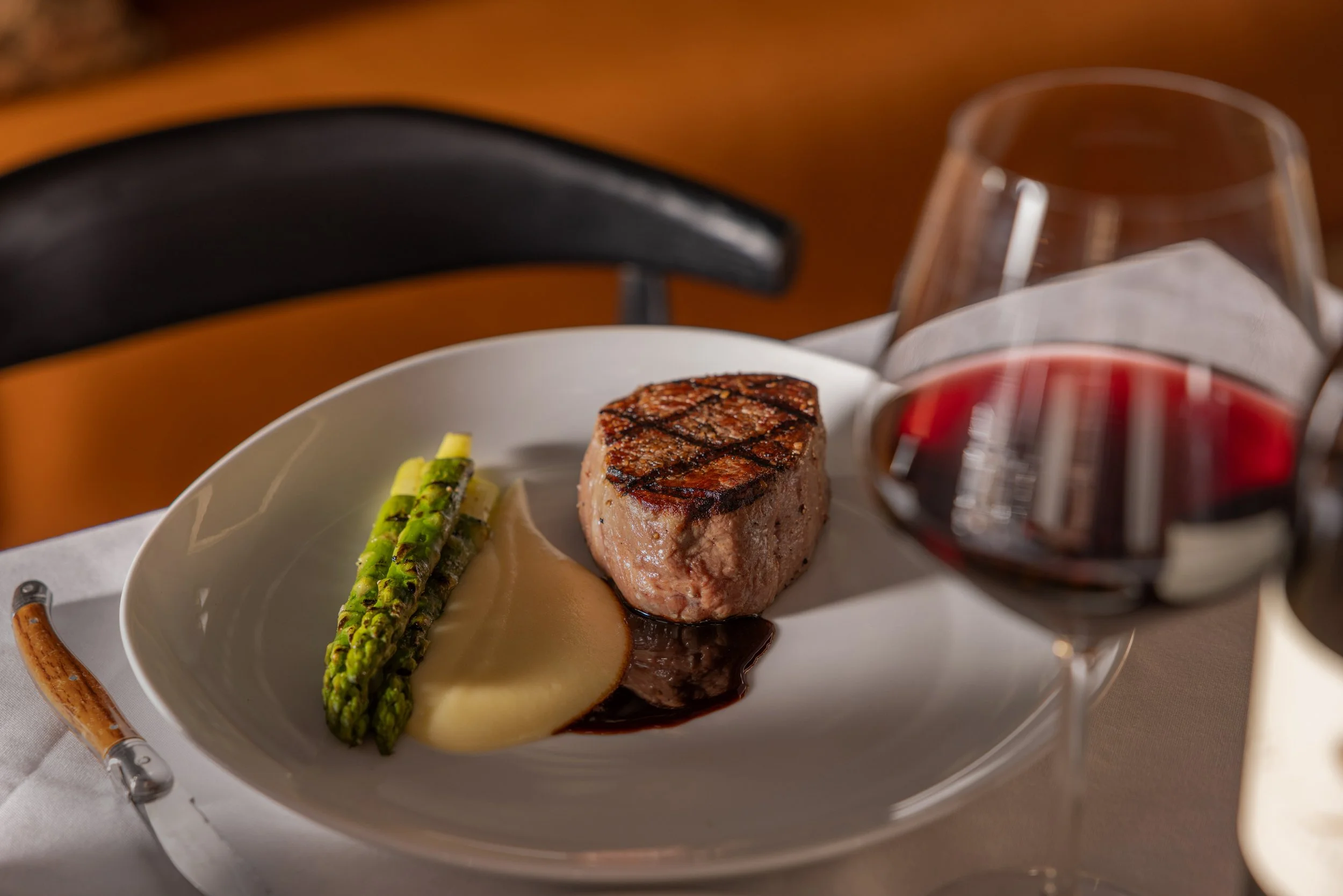 Gallery — Barons on 1st