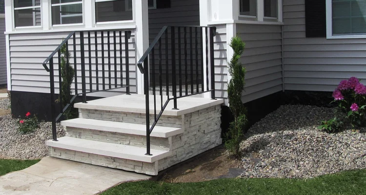 Official RTA Outdoor Step: Ready-to-Assemble Concrete Steps