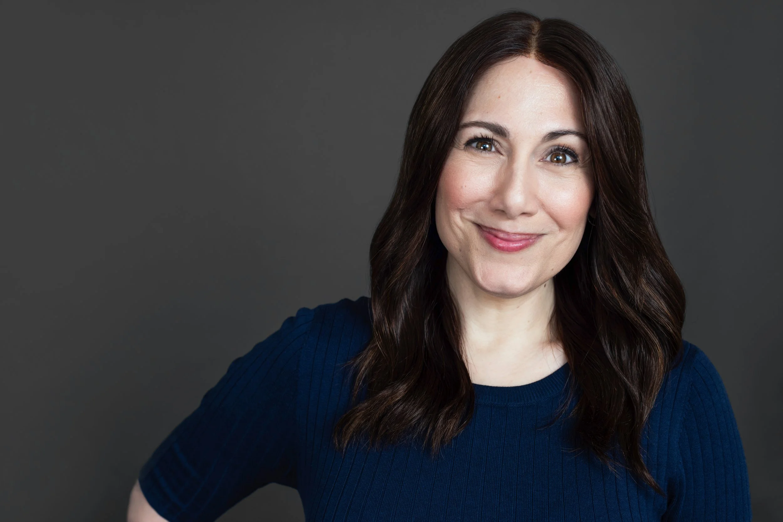 Amy Hutchins | actor • accent nerd • narrator