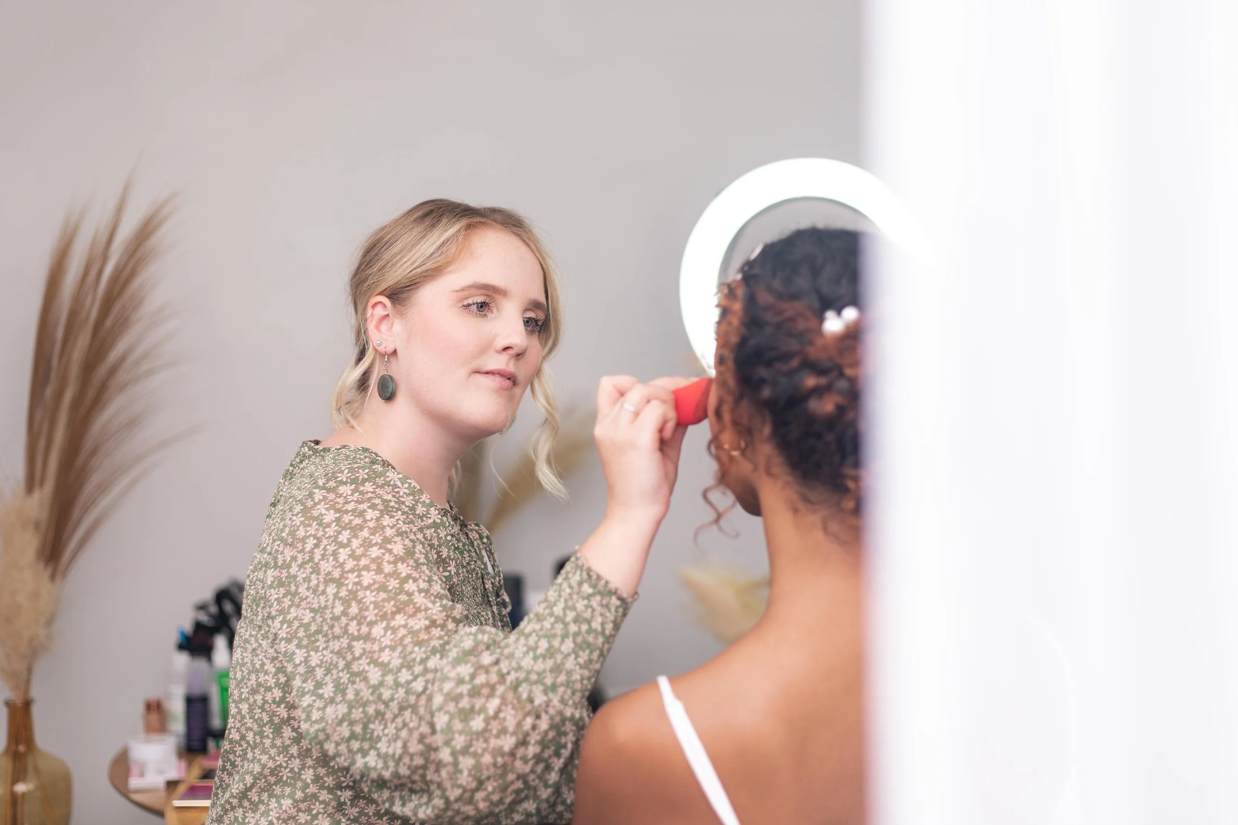 The Ultimate Guide to Studio Personal Branding Photography for Online ...