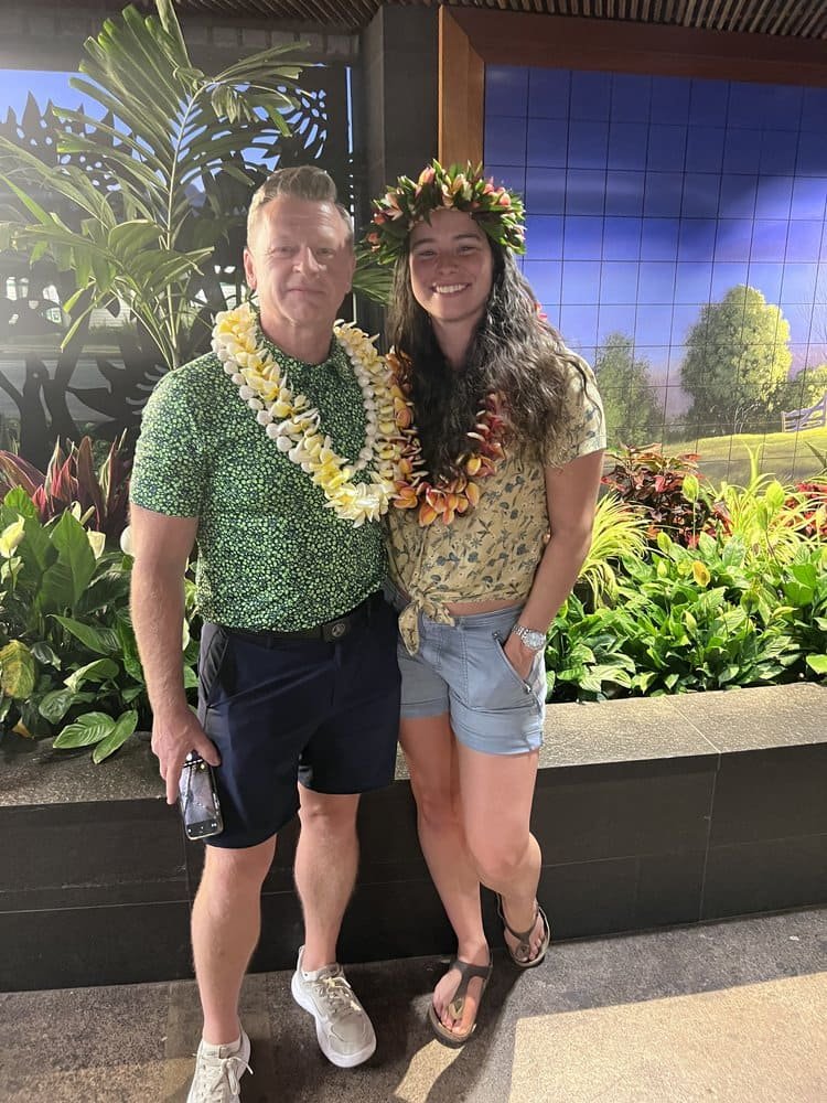 Plumeria Lei Greetings – Airport Lei Greeting in Maui Hawaii