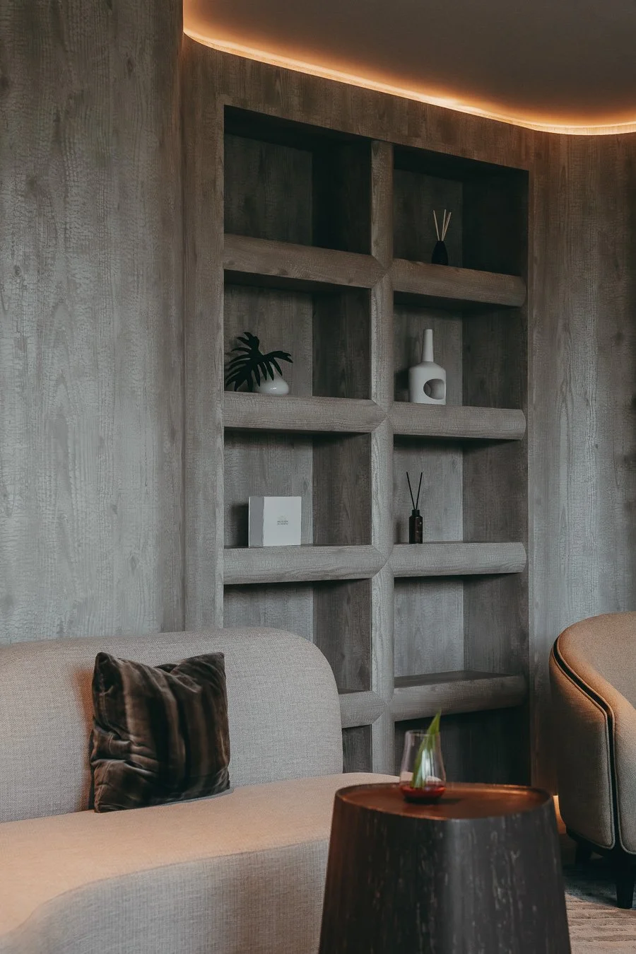 Kimpton Maa Lai — Roam Studio