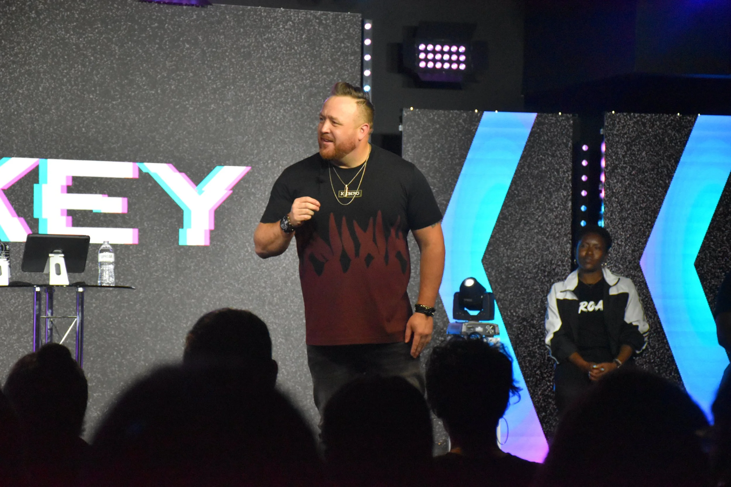 What To Expect — Uproar Church