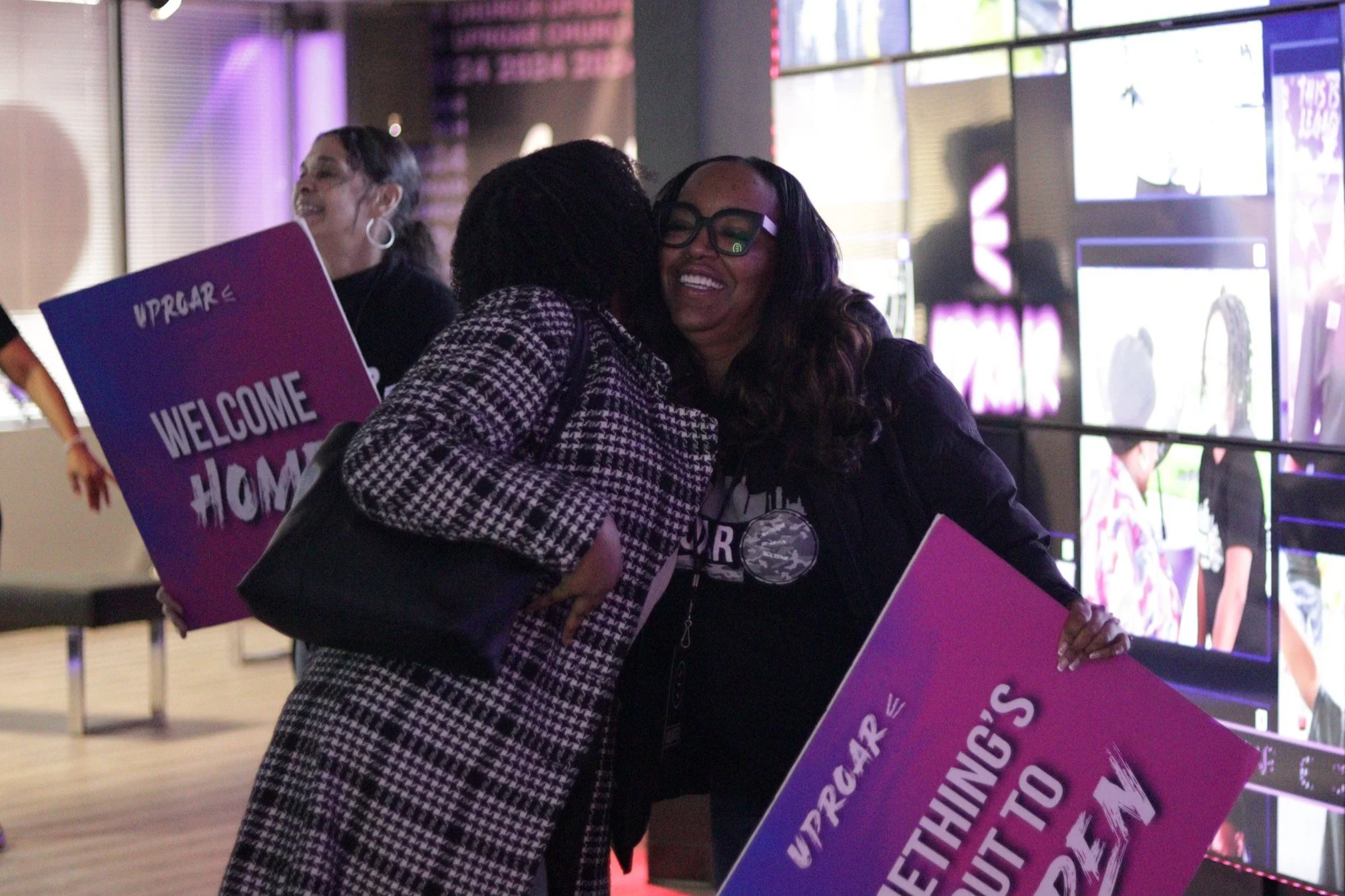 What To Expect — Uproar Church