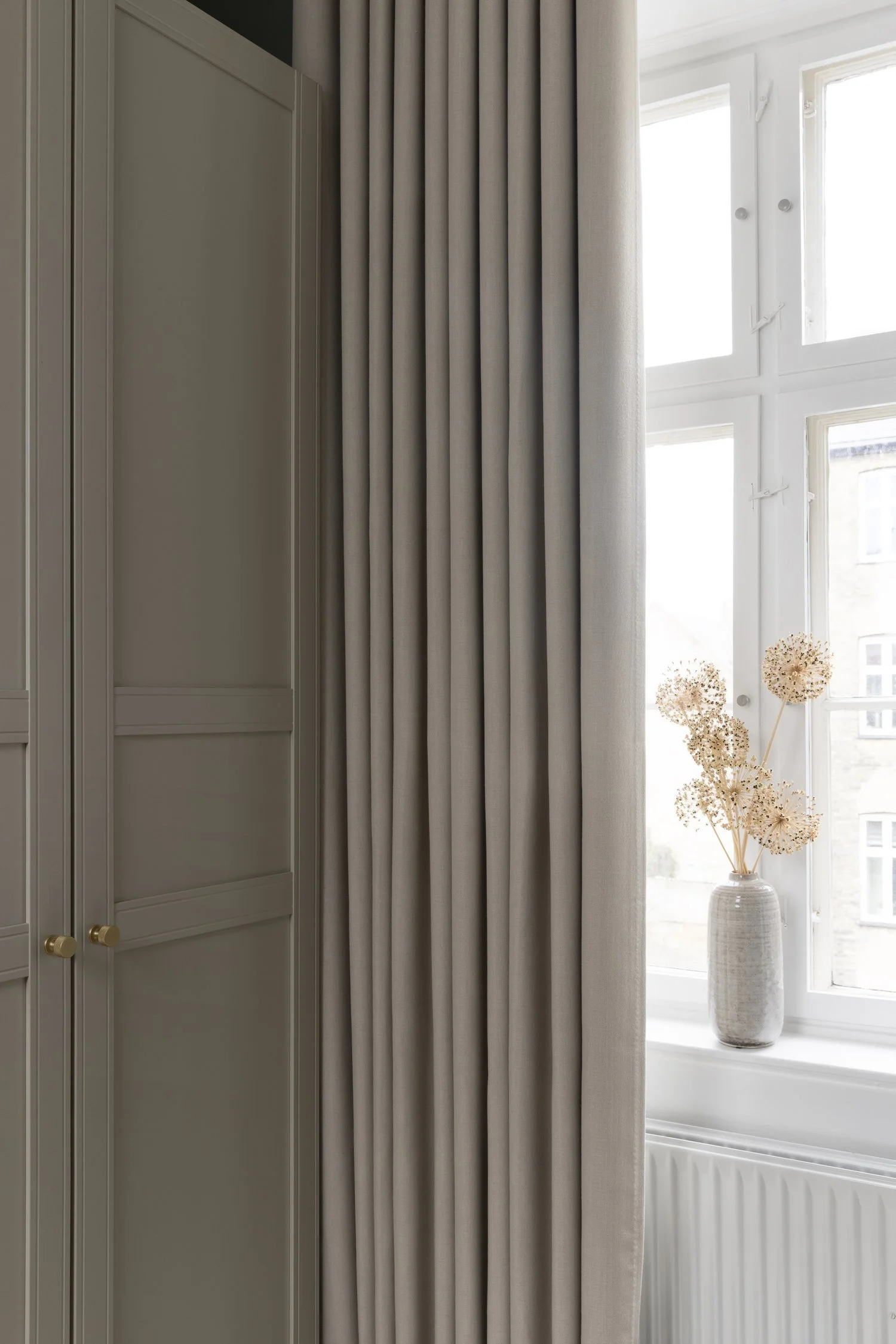 AISTIESTEETÖN SISUSTAMINEN — Decorio Design Studio