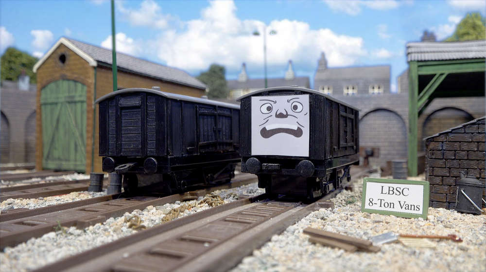 LBSC 8 Ton Vans — TheFamousEight