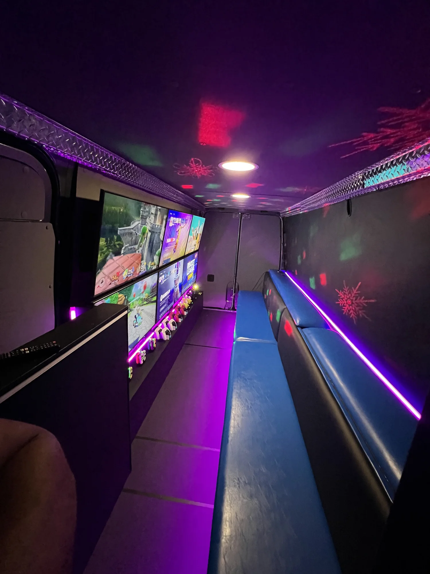 About Our Gaming Truck Party Services in NY, NJ & CT | The Mobile ...