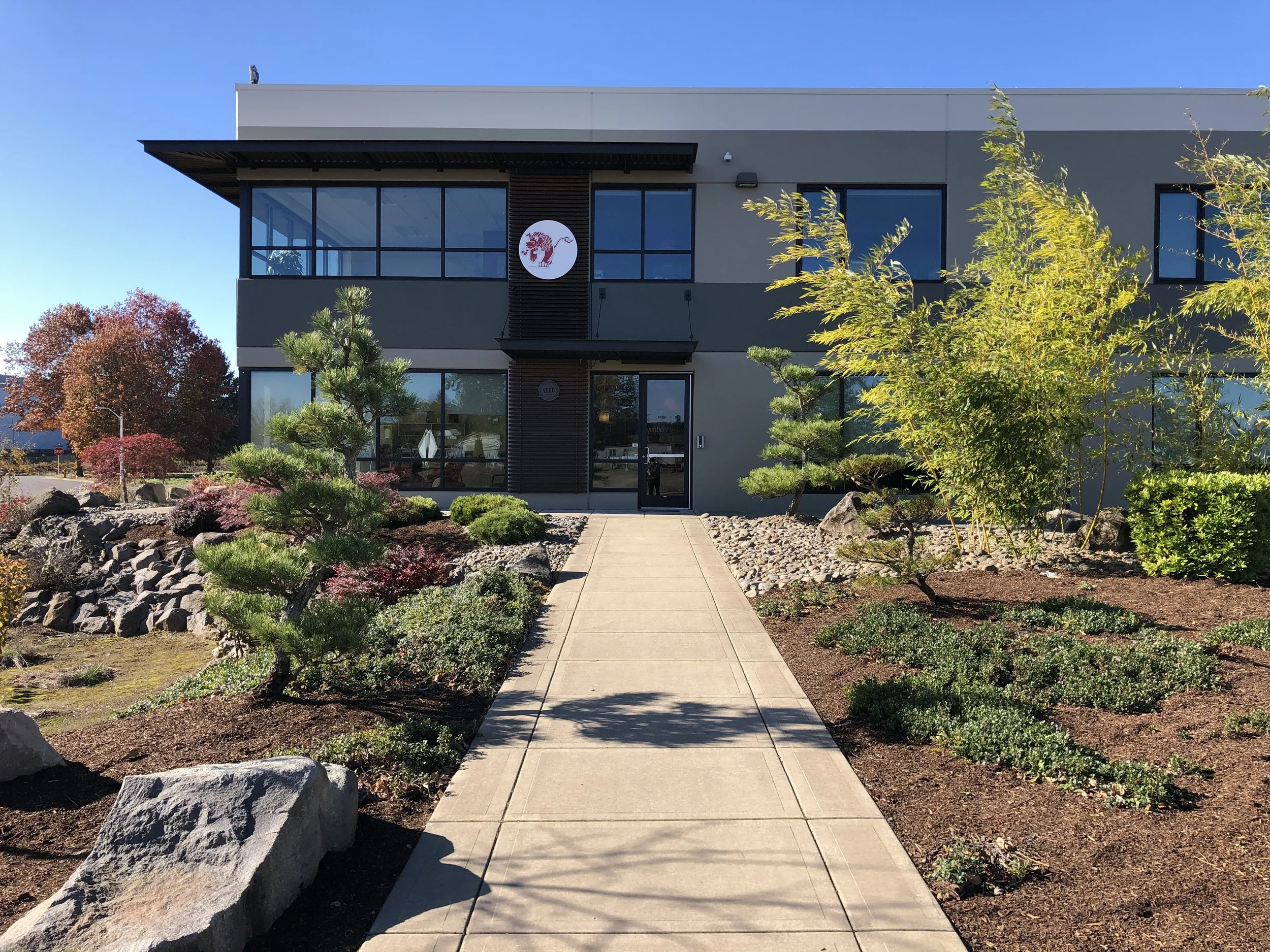 Gallery 1 — DECA-INC.