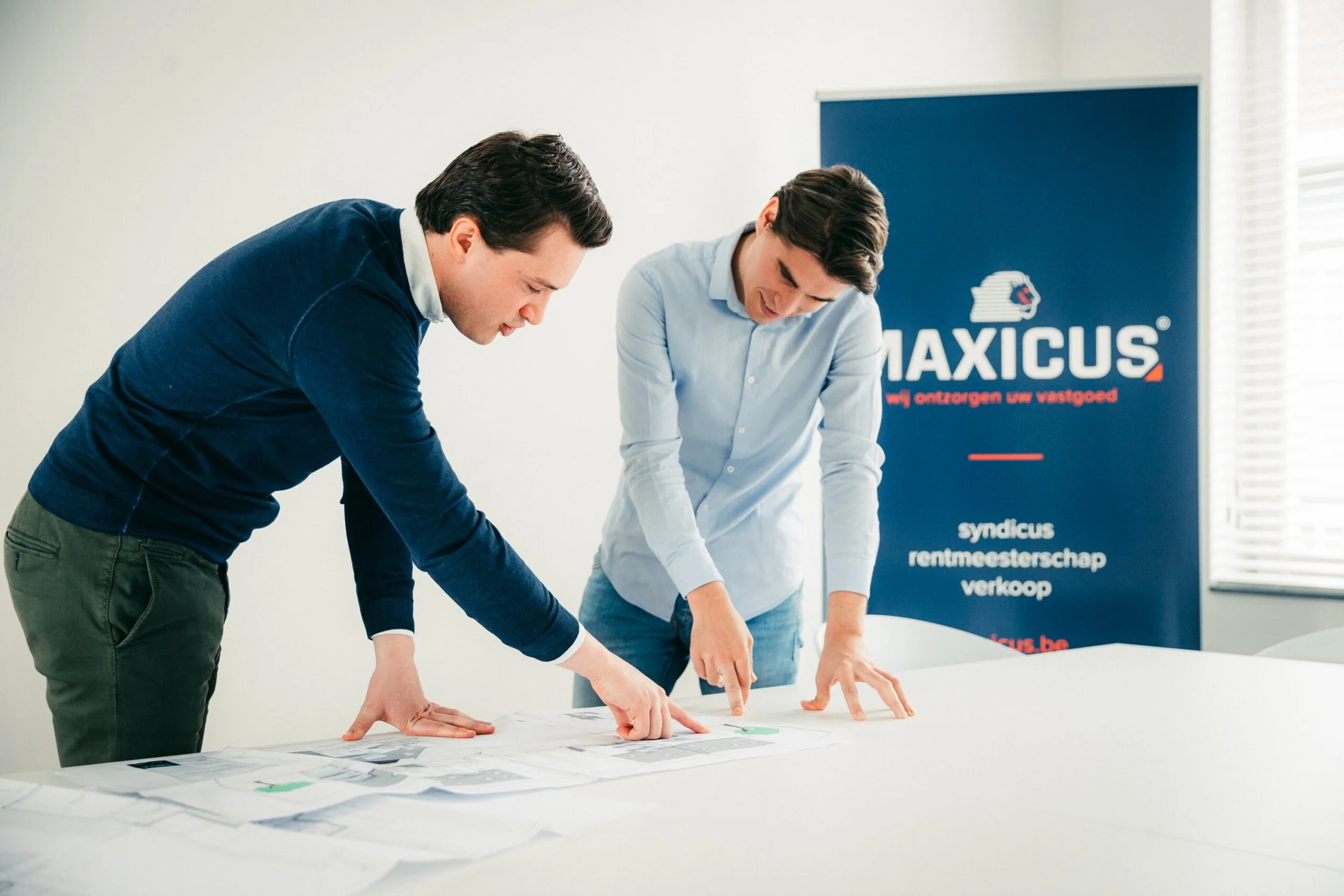 Syndicus — Maxicus