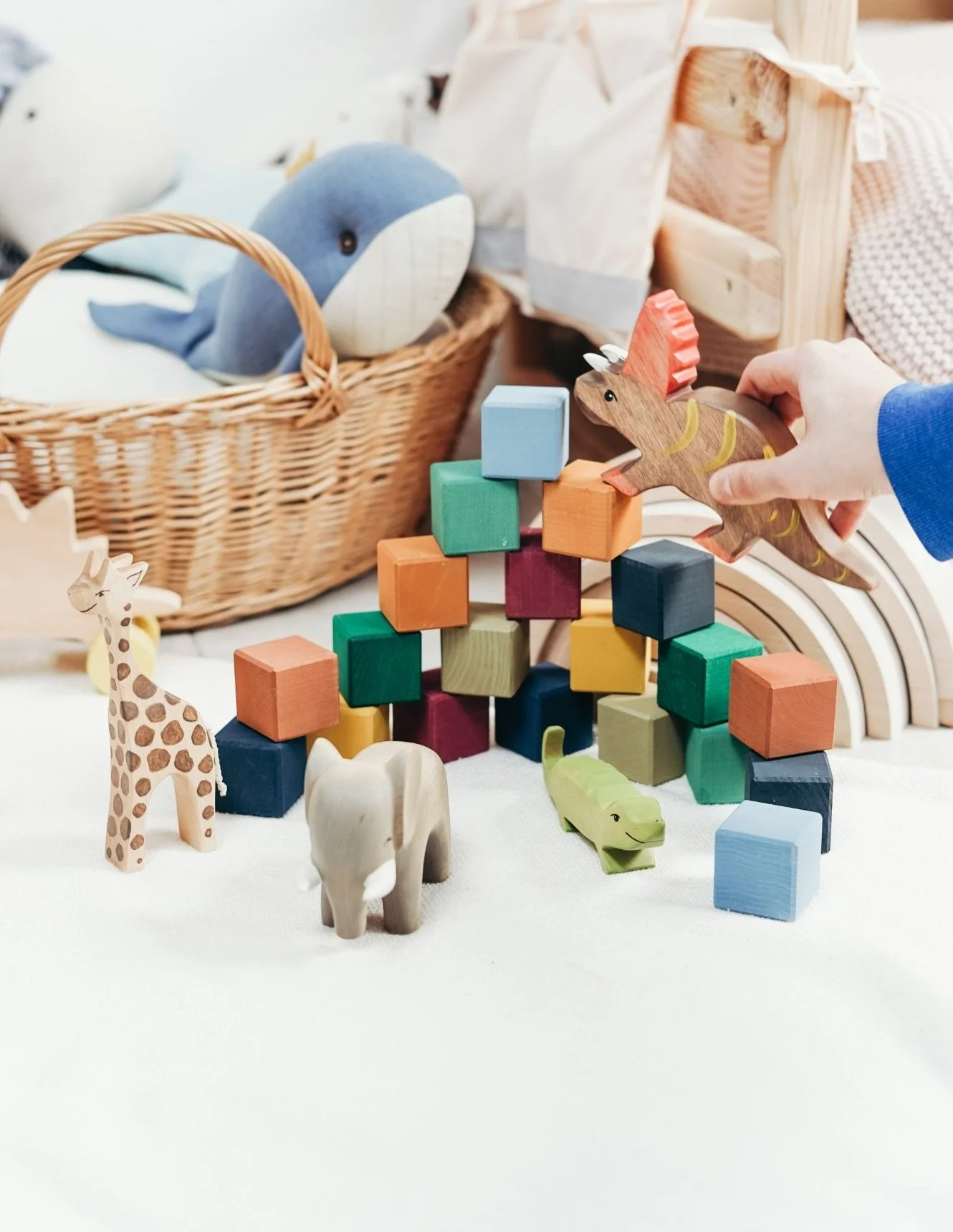 Materials & Tools for Child & Adolescent Therapy — Child Therapy Guide