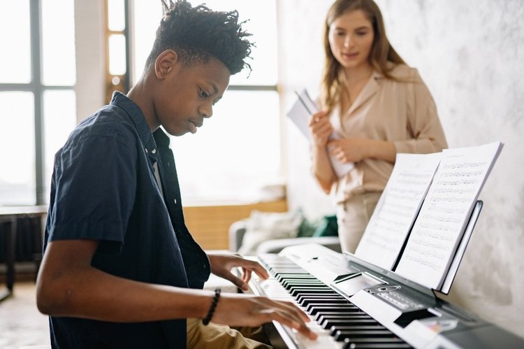 How to Manage Jealousy — Child Therapy Guide