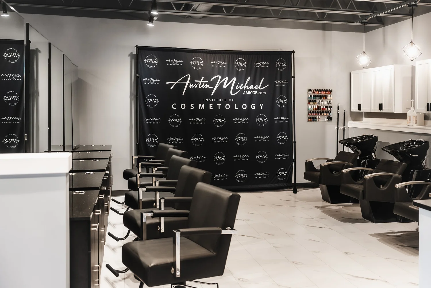 Upscale Cosmetology & Esthetician School, Grand Blanc, MI | Austin ...