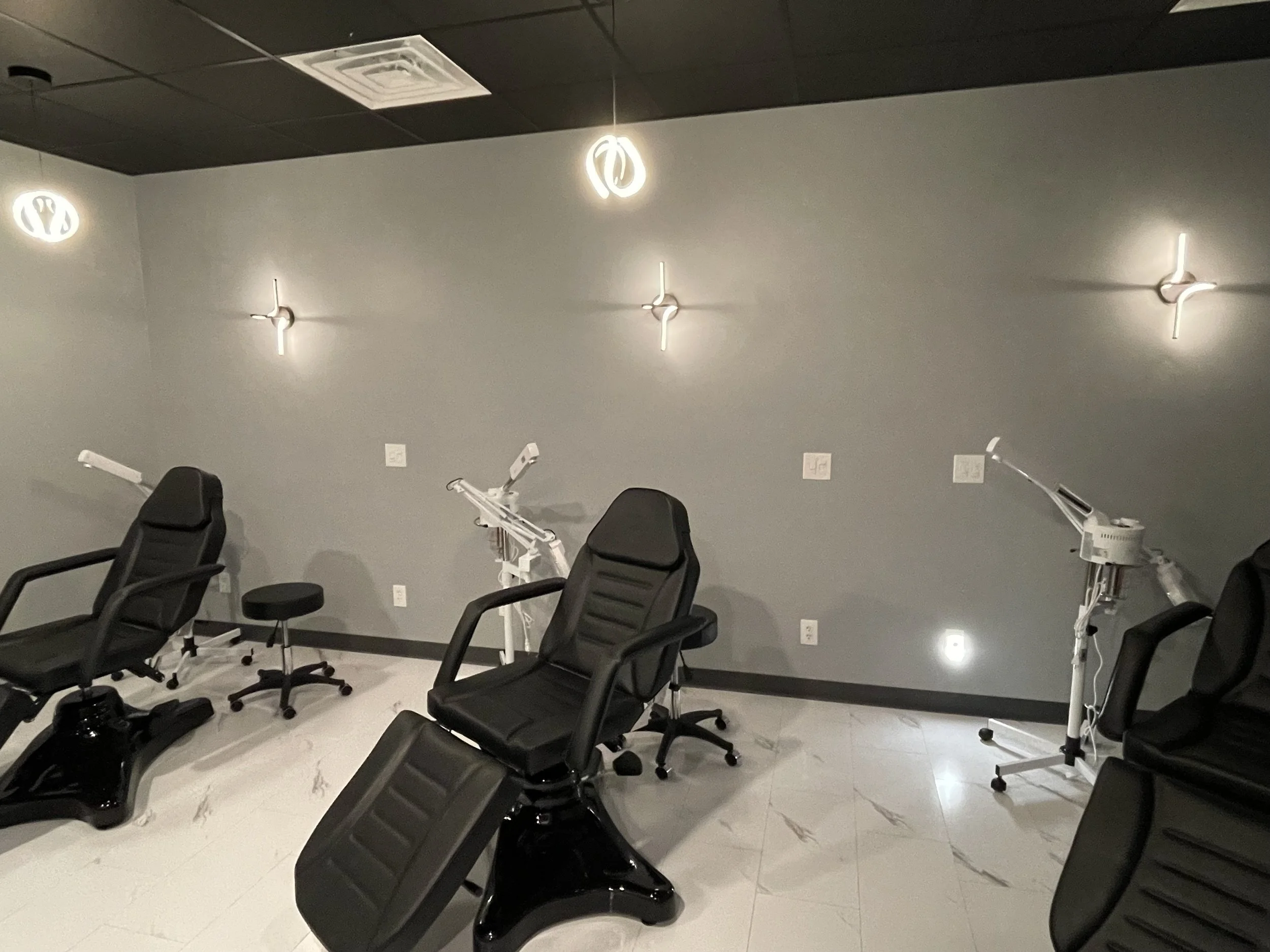 Upscale Cosmetology & Esthetician School, Grand Blanc, MI | Austin ...