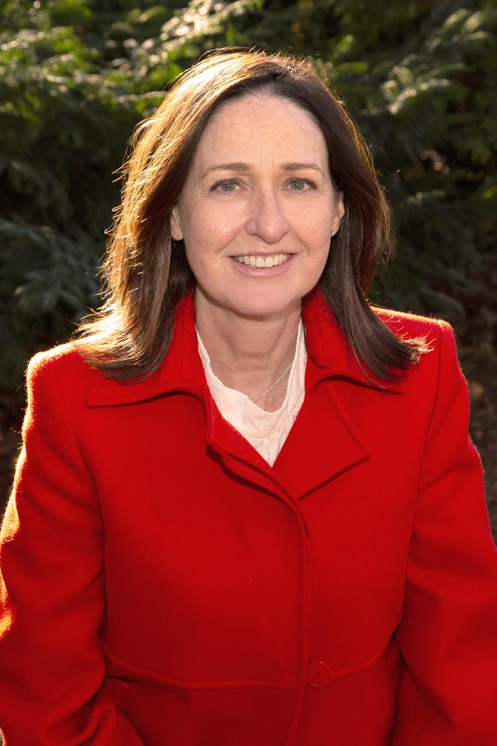 Sarah McNeilly — Three Cairns Group