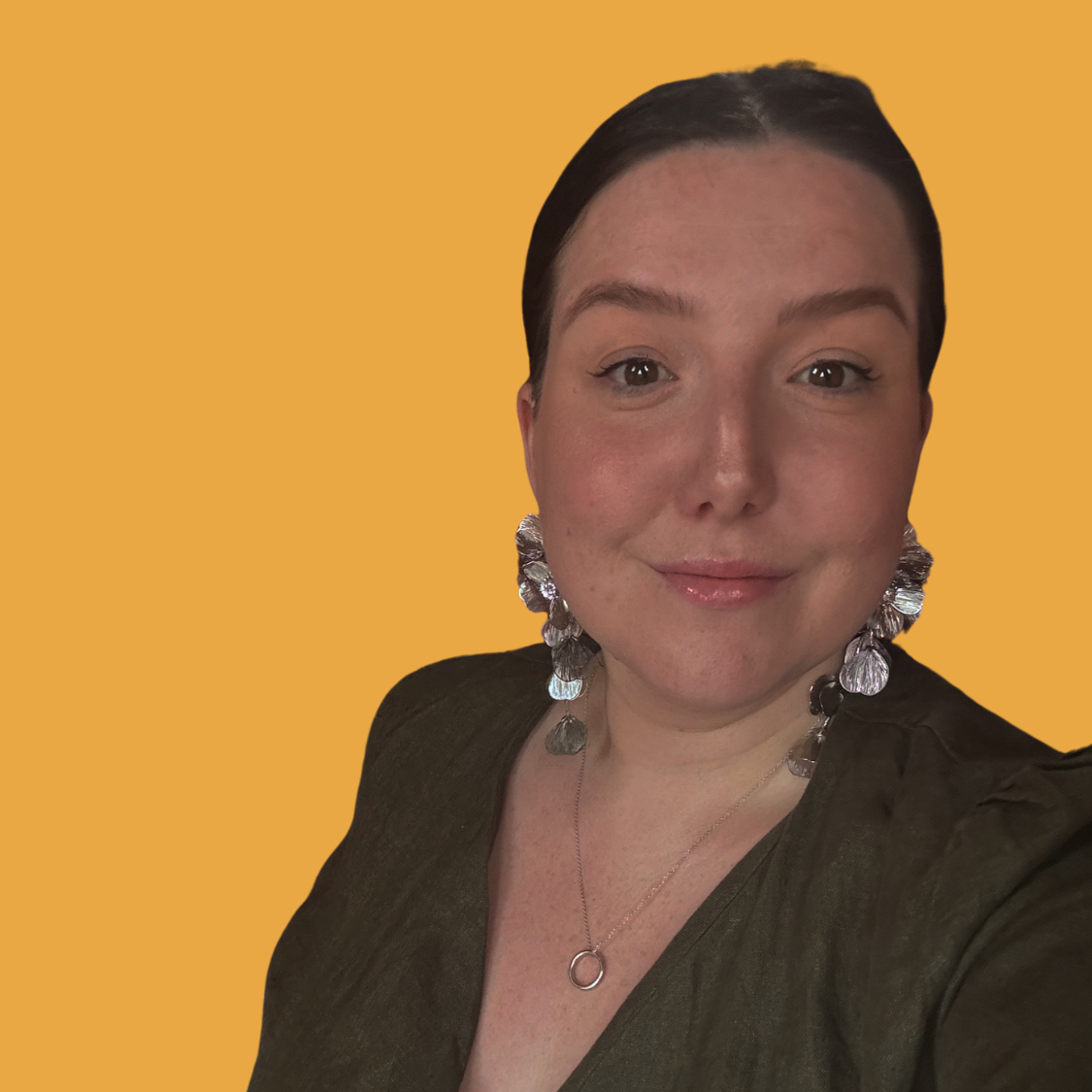 About — VICKY CHANDLER