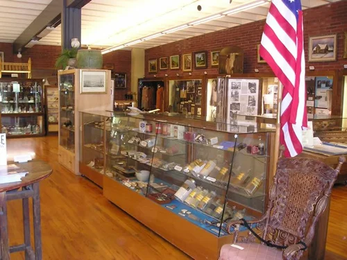 Museum Exhibits — TRINITY COUNTY HISTORICAL SOCIETY
