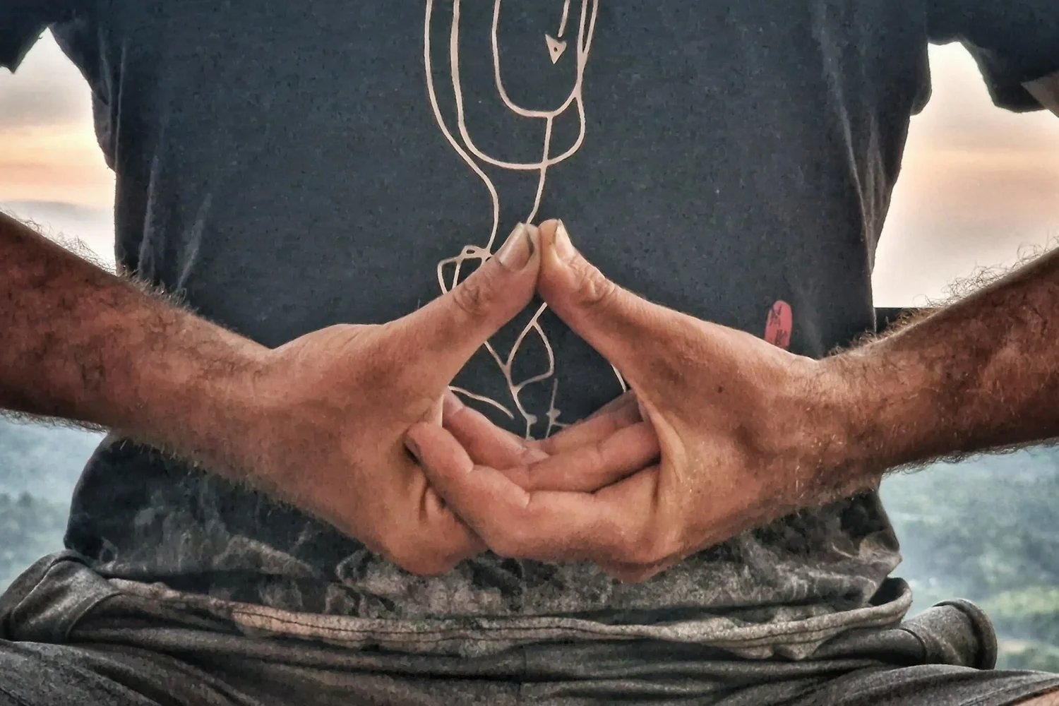 Throat Chakra Mudra — Mind Body Elements