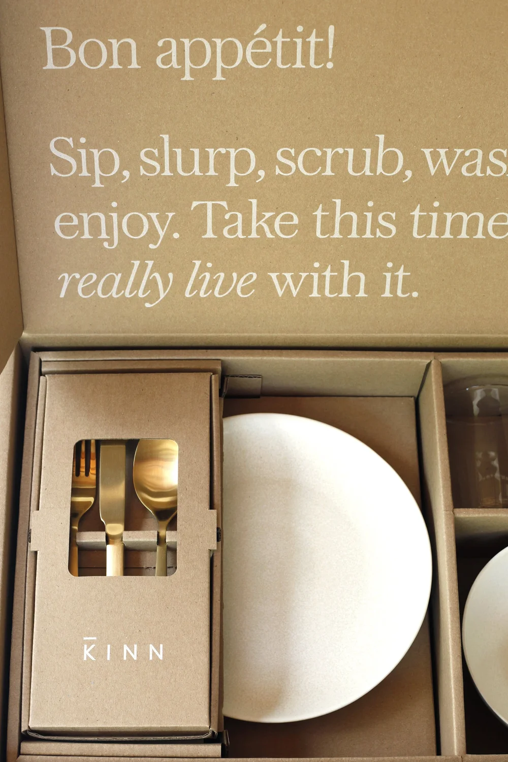 KINN — JONES STUDIO