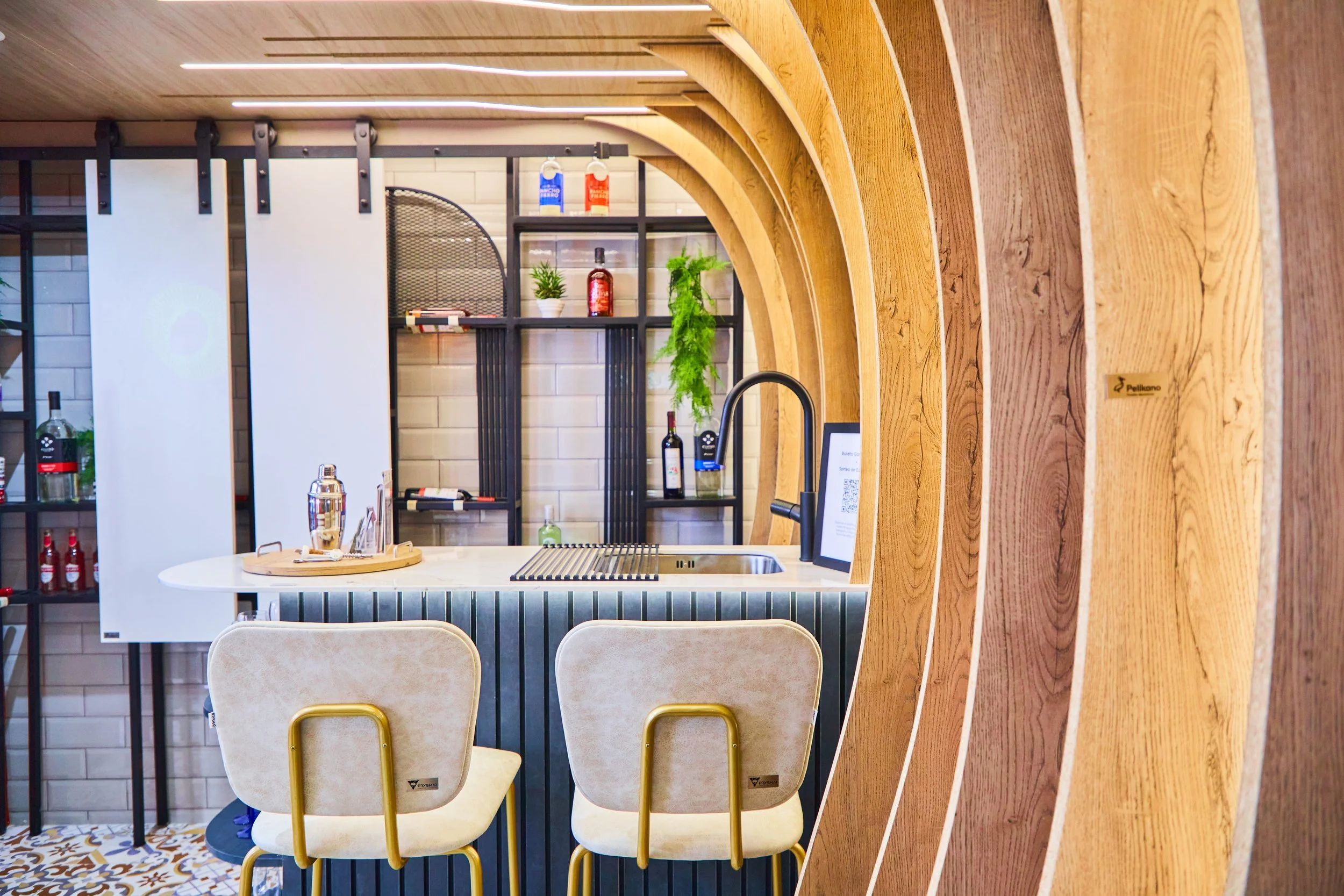 Planos seriados — Pelikano