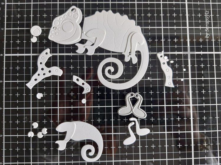 Baby Chameleon Card — Elizabeth Craft Designs Blog