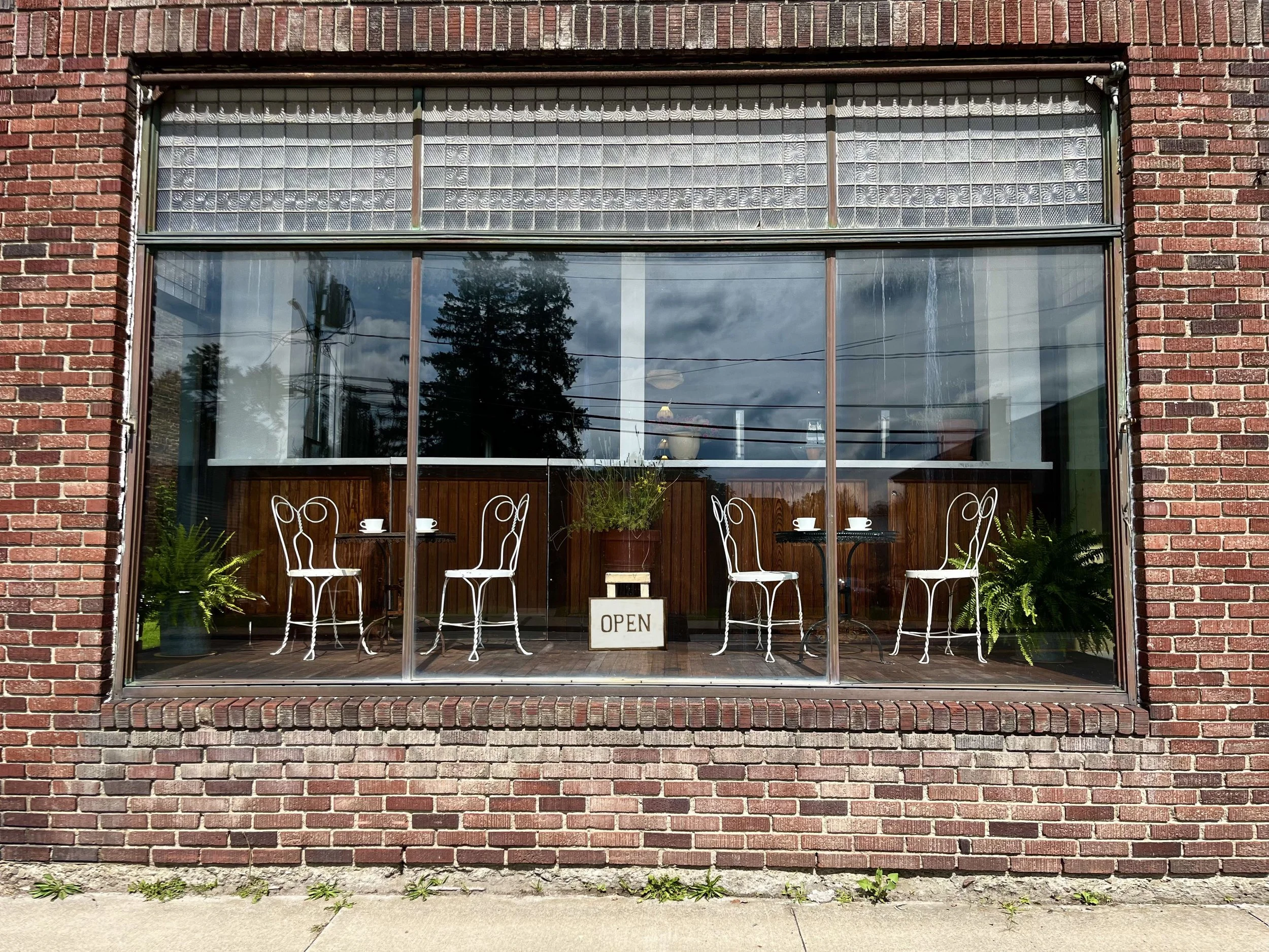 THE GATEHOUSE COFFEE SHOP