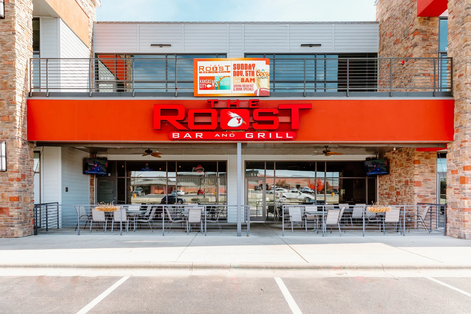 Cox/Republic Road — The Roost Bar and Grill