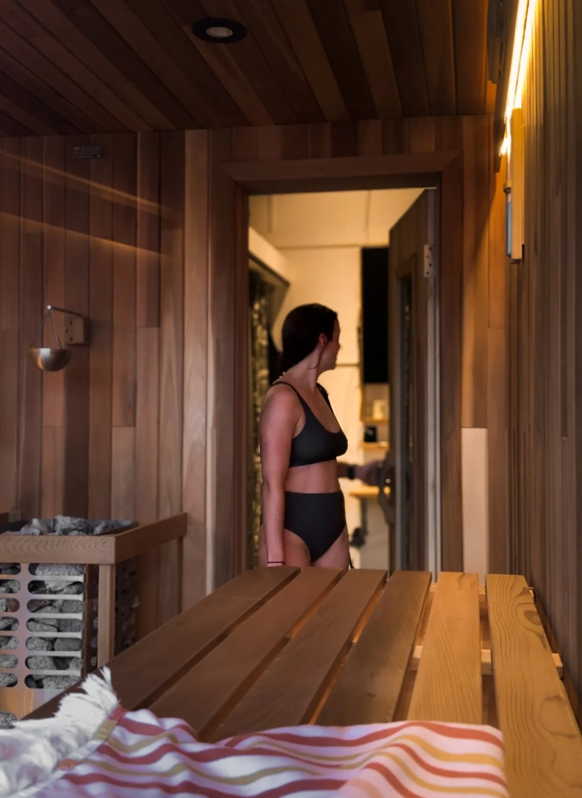 Floating Sauna & Cold Plunge in Kelowna & Toronto | Löyly Floating Sauna