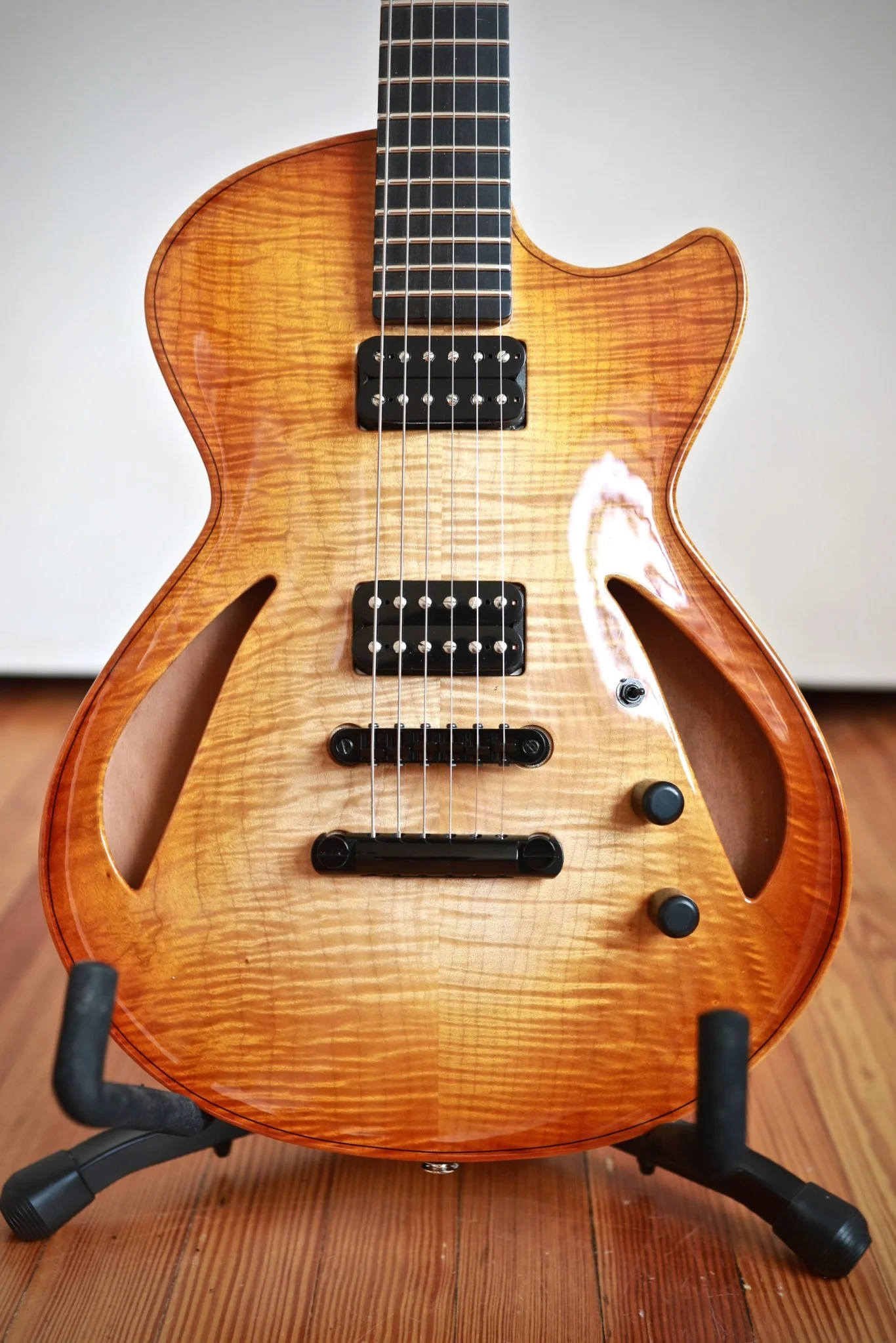 Lotus 14" Semi-Hollow Body Archtop Jazz Guitar — Taka Moro Guitars
