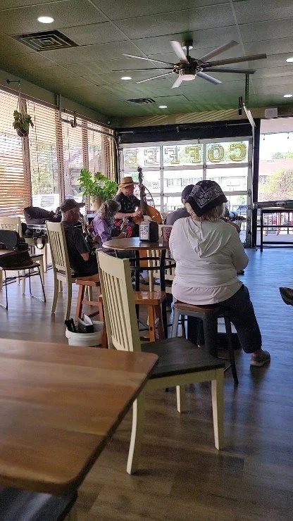 Home [treehousecafecos.com]