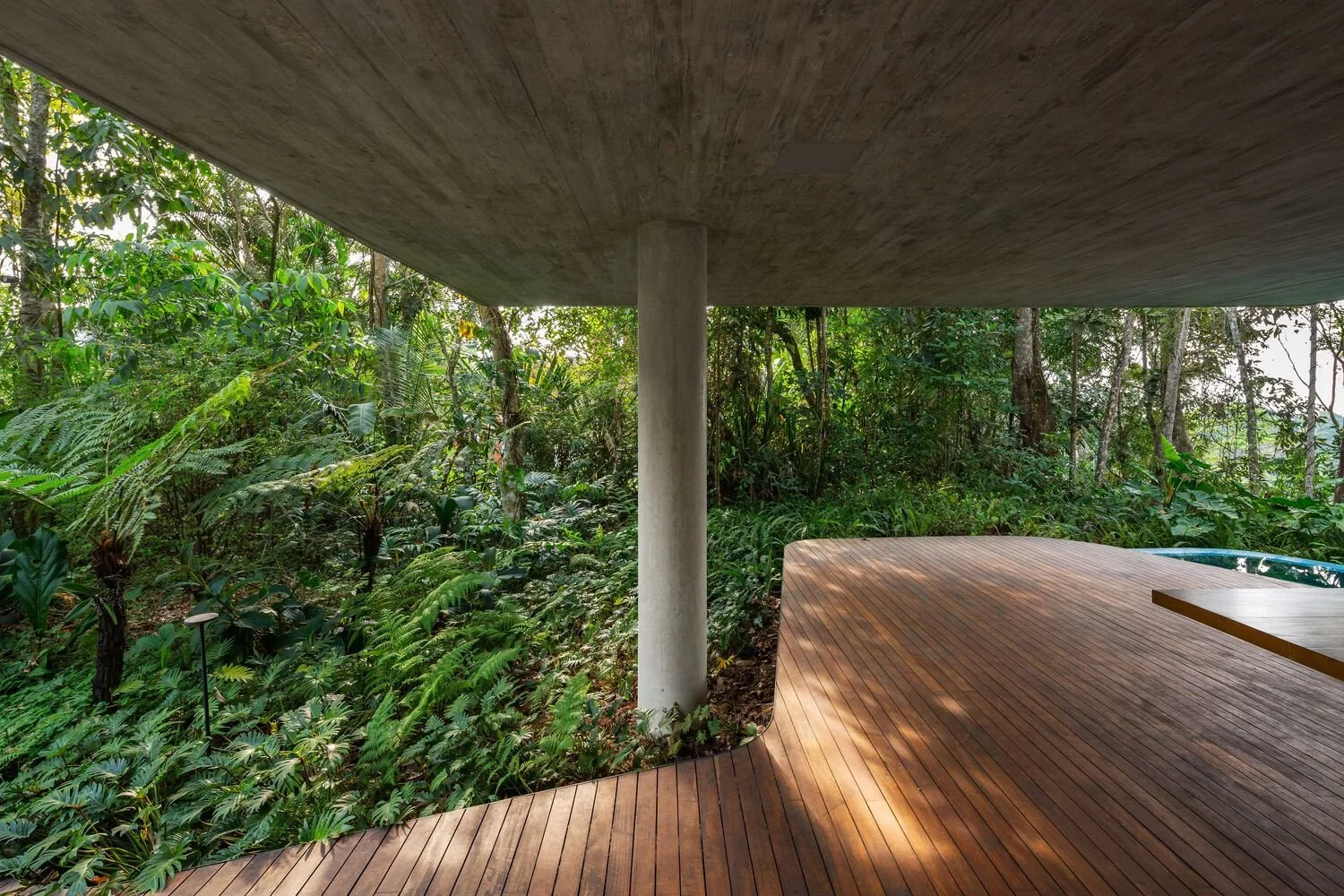 Casa Azul - studio mk27 — Greenitecture