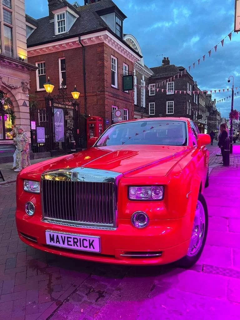 Gallery — Maverick Ladies Lounge