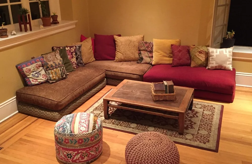 Comfortable, close to the ground, Bohemian lifestyle — Rock Soft Futon ...